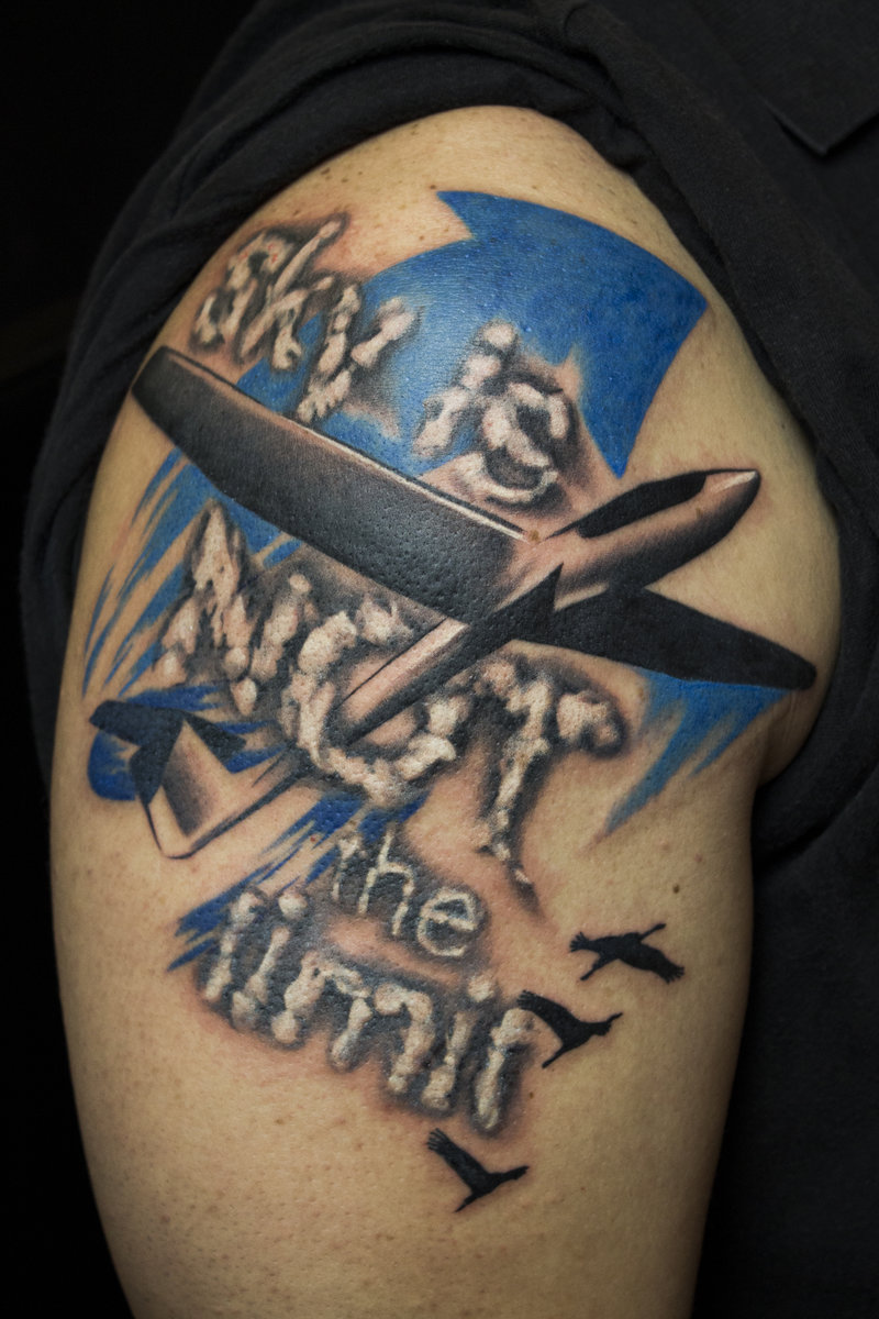 Selfmade Tattoo - Ein Tattoo Studio in Berlin Prenzlauer Berg, das ...